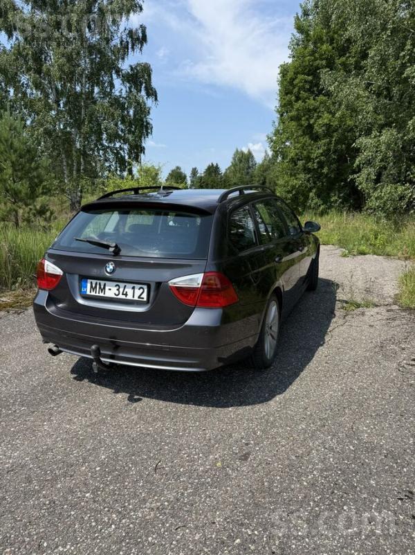Pelēks BMW 318 2007 Rīga, ar dzinēja tilpumu 2.00 L un nobraukumu 223 tūkst. km par 3990 €, foto 5 vietnē AUTOMOTO.COM.LV