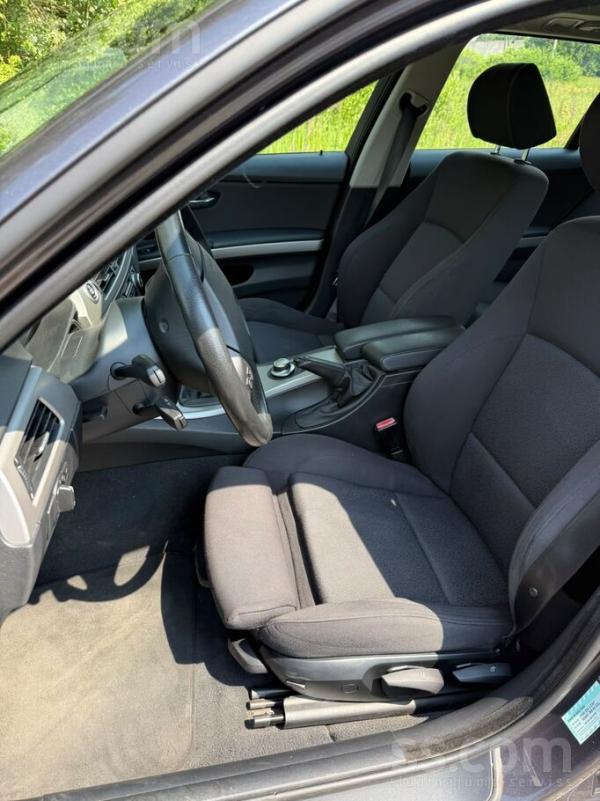 Pelēks BMW 318 2007 Rīga, ar dzinēja tilpumu 2.00 L un nobraukumu 223 tūkst. km par 3990 €, foto 6 vietnē AUTOMOTO.COM.LV