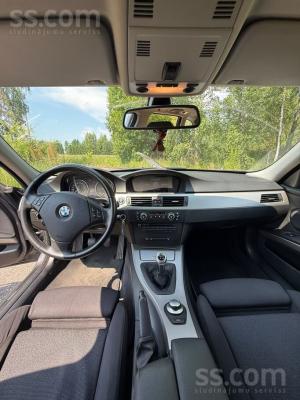 Grey BMW 318 2007 in Riga, with an engine capacity of 2.00 L and mileage of 223 thousand km for 3990 €, photo 9 on AUTOMOTO.COM.LV