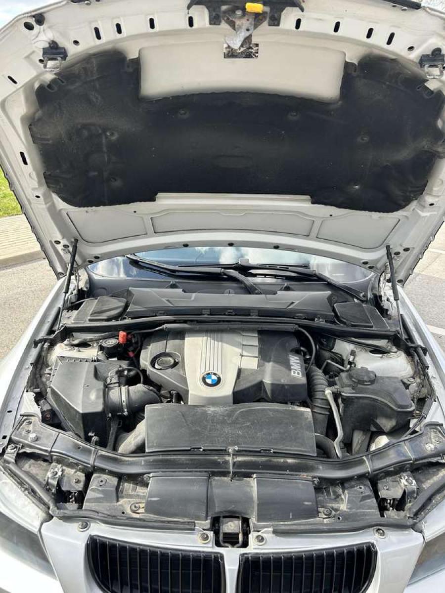 Pelēks BMW 318 2007 Šauļi, ar dzinēja tilpumu 2.00 L un nobraukumu 260 tūkst. km par 4150 €, foto 8 vietnē AUTOMOTO.COM.LV
