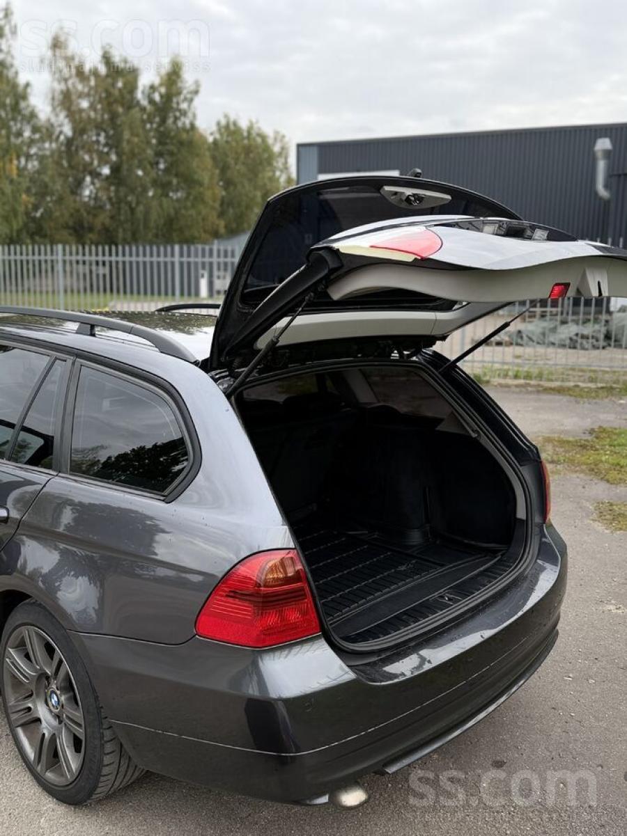 Pelēks BMW 318 2007 Jelgava, ar dzinēja tilpumu 2.00 L un nobraukumu 352 tūkst. km par 4100 €, foto 4 vietnē AUTOMOTO.COM.LV