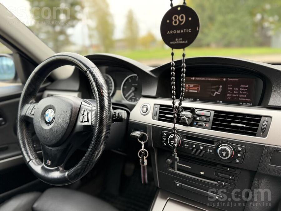 Pelēks BMW 318 2007 Jelgava, ar dzinēja tilpumu 2.00 L un nobraukumu 352 tūkst. km par 4100 €, foto 9 vietnē AUTOMOTO.COM.LV