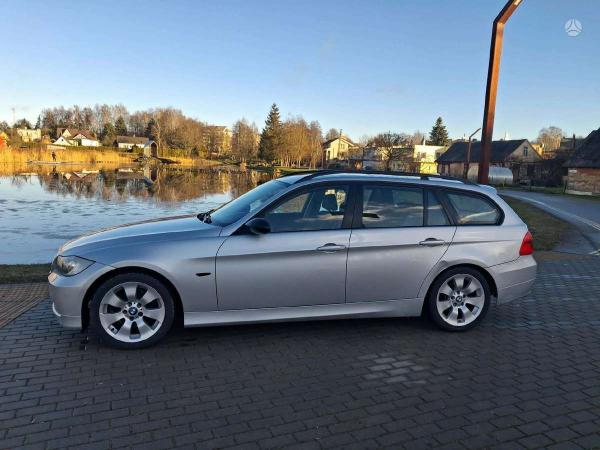 Grey BMW 318 2008 in Raseiniai, with an engine capacity of 2.00 L and mileage of 194 thousand km for 3300 €, photo 7 on AUTOMOTO.COM.LV