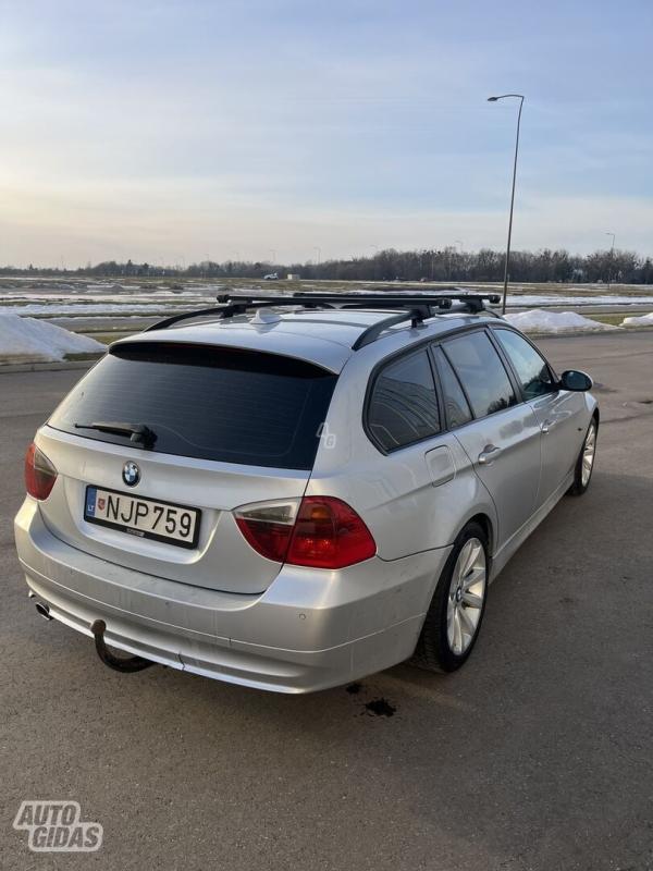 Grey BMW 318 2008 in Kaunas, with an engine capacity of 1.80 L and mileage of 450 thousand km for 2350 €, photo 4 on AUTOMOTO.COM.LV