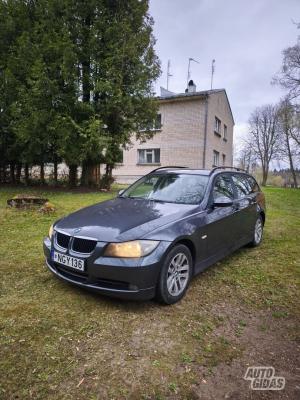 Pelēks BMW 318 2008 Zarasai, ar dzinēja tilpumu 2.00 L un nobraukumu 353 tūkst. km par 1700 €, foto  vietnē AUTOMOTO.COM.LV
