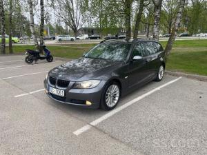 Pelēks BMW 318 2008 Rīga, ar dzinēja tilpumu 2.00 L un nobraukumu 302 tūkst. km par 2890 €, foto  vietnē AUTOMOTO.COM.LV