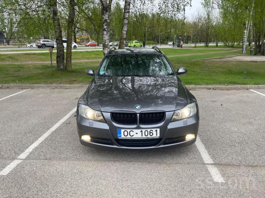 Pelēks BMW 318 2008 Rīga, ar dzinēja tilpumu 2.00 L un nobraukumu 302 tūkst. km par 2890 €, foto 3 vietnē AUTOMOTO.COM.LV
