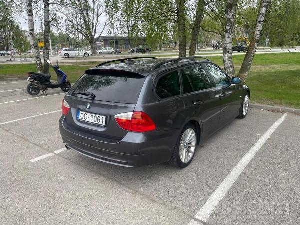 Pelēks BMW 318 2008 Rīga, ar dzinēja tilpumu 2.00 L un nobraukumu 302 tūkst. km par 2890 €, foto 5 vietnē AUTOMOTO.COM.LV