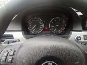 Grey BMW 318 2008 in Kuldiga, with an engine capacity of 2.00 L and mileage of 242 thousand km for 5100 €, photo 11 on AUTOMOTO.COM.LV
