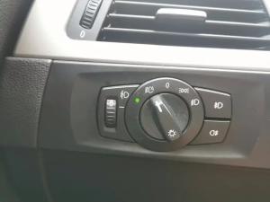 Grey BMW 318 2008 in Kuldiga, with an engine capacity of 2.00 L and mileage of 242 thousand km for 5100 €, photo 14 on AUTOMOTO.COM.LV
