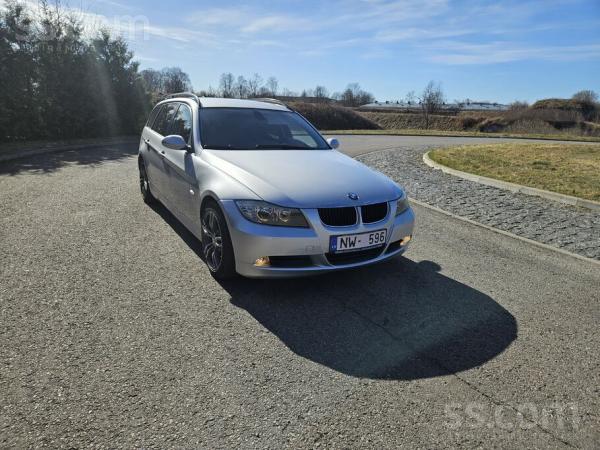 Pelēks BMW 318 2008 Daugavpils, ar dzinēja tilpumu 2.00 L un nobraukumu 292 tūkst. km par 3950 €, foto 3 vietnē AUTOMOTO.COM.LV