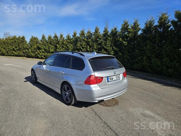 Pelēks BMW 318 2008 Daugavpils, ar dzinēja tilpumu 2.00 L un nobraukumu 292 tūkst. km par 3950 €, foto 4 vietnē AUTOMOTO.COM.LV