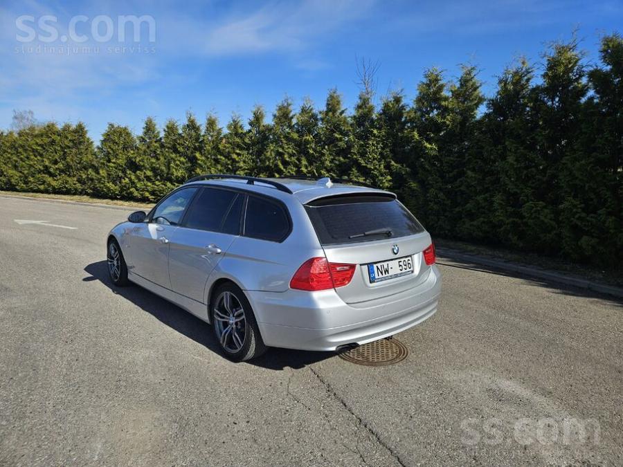 Grey BMW 318 2008 in Daugavpils, with an engine capacity of 2.00 L and mileage of 292 thousand km for 3950 €, photo 5 on AUTOMOTO.COM.LV