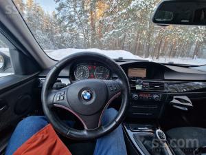Grey BMW 318 2008 in Daugavpils, with an engine capacity of 2.00 L and mileage of 292 thousand km for 3950 €, photo 11 on AUTOMOTO.COM.LV
