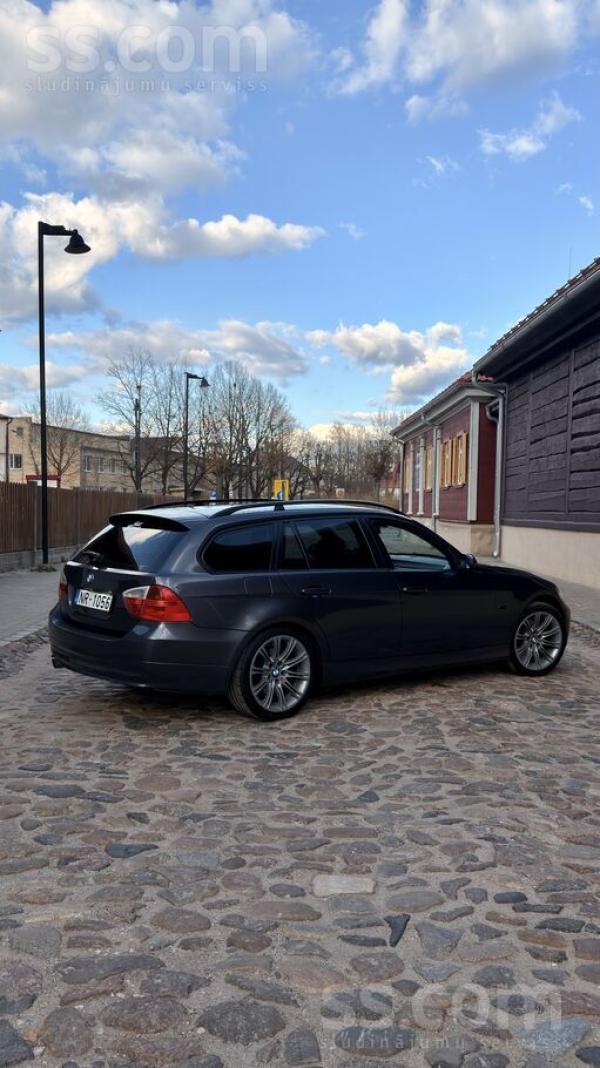 Pelēks BMW 318 2008 Jelgava, ar dzinēja tilpumu 2.00 L un nobraukumu 233 tūkst. km par 3780 €, foto 4 vietnē AUTOMOTO.COM.LV