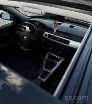 Pelēks BMW 318 2008 Jelgava, ar dzinēja tilpumu 2.00 L un nobraukumu 233 tūkst. km par 3780 €, foto 12 vietnē AUTOMOTO.COM.LV