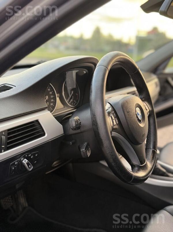 Pelēks BMW 318 2008 Valmiera, ar dzinēja tilpumu 2.00 L un nobraukumu 419 tūkst. km par 3300 €, foto 2 vietnē AUTOMOTO.COM.LV