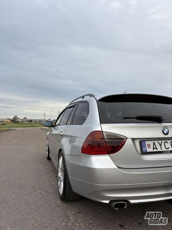 Grey BMW 318 2008 in Kaunas, with an engine capacity of 2.00 L and mileage of 455 thousand km for 2650 €, photo 9 on AUTOMOTO.COM.LV