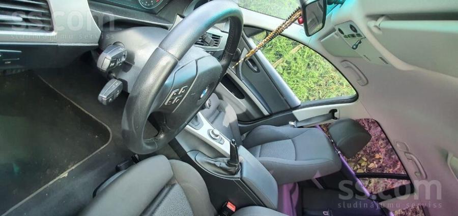 Pelēks BMW 318 2008 Rīga, ar dzinēja tilpumu 2.00 L un nobraukumu 304 tūkst. km par 3200 €, foto 5 vietnē AUTOMOTO.COM.LV