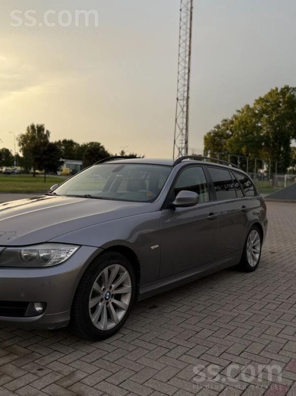Pelēks BMW 318 2008 Valmiera, ar dzinēja tilpumu 2.00 L un nobraukumu 419 tūkst. km par 2700 €, foto 3 vietnē AUTOMOTO.COM.LV