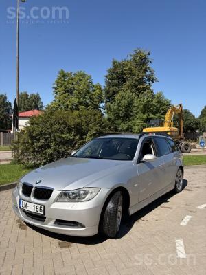 Pelēks BMW 318 2008 Valmiera, ar dzinēja tilpumu 2.00 L un nobraukumu 269 tūkst. km par 3200 €, foto 3 vietnē AUTOMOTO.COM.LV