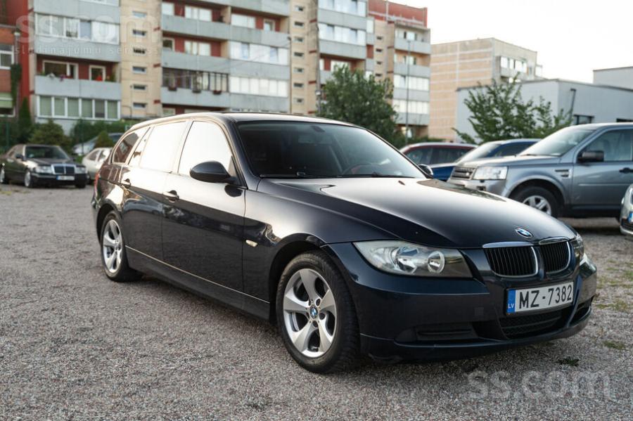 Pelēks BMW 318 2008 Liepāja, ar dzinēja tilpumu 2.00 L un nobraukumu 321 tūkst. km par 2450 €, foto 4 vietnē AUTOMOTO.COM.LV