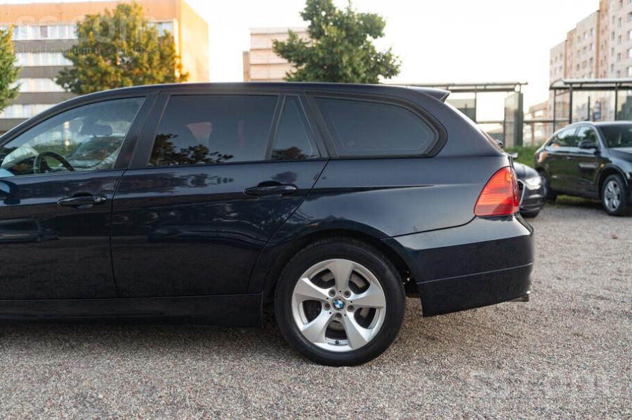 Pelēks BMW 318 2008 Liepāja, ar dzinēja tilpumu 2.00 L un nobraukumu 321 tūkst. km par 2450 €, foto 10 vietnē AUTOMOTO.COM.LV
