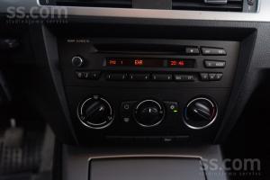 Pelēks BMW 318 2008 Liepāja, ar dzinēja tilpumu 2.00 L un nobraukumu 321 tūkst. km par 2450 €, foto 16 vietnē AUTOMOTO.COM.LV