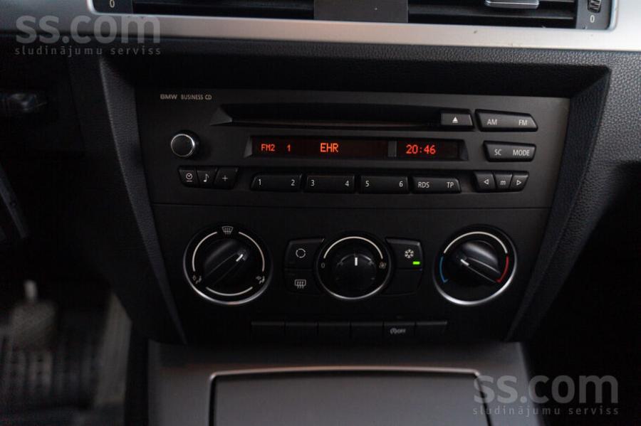 Pelēks BMW 318 2008 Liepāja, ar dzinēja tilpumu 2.00 L un nobraukumu 321 tūkst. km par 2450 €, foto 16 vietnē AUTOMOTO.COM.LV