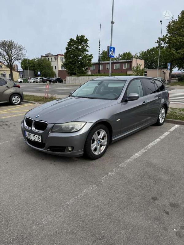 Pelēks BMW 318 2008 Klaipėda, ar dzinēja tilpumu 2.00 L un nobraukumu 300 tūkst. km par 4497 €, foto 1 vietnē AUTOMOTO.COM.LV