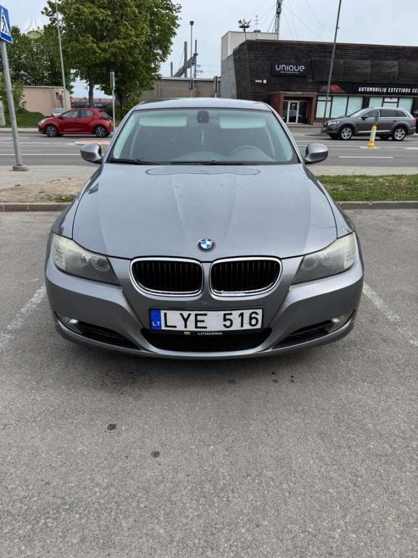 Pelēks BMW 318 2008 Klaipėda, ar dzinēja tilpumu 2.00 L un nobraukumu 300 tūkst. km par 4497 €, foto 3 vietnē AUTOMOTO.COM.LV