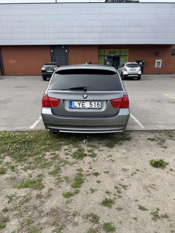 Pelēks BMW 318 2008 Klaipėda, ar dzinēja tilpumu 2.00 L un nobraukumu 300 tūkst. km par 4497 €, foto 5 vietnē AUTOMOTO.COM.LV