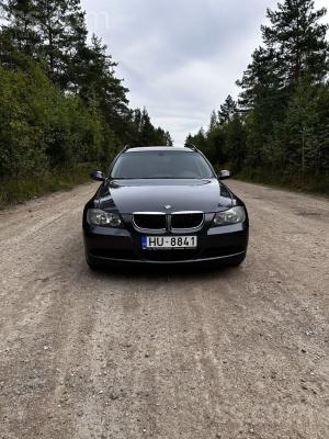 Grey BMW 318 2008 in Jekabpils, with an engine capacity of 2.00 L and mileage of 304 thousand km for 3000 €, photo 3 on AUTOMOTO.COM.LV