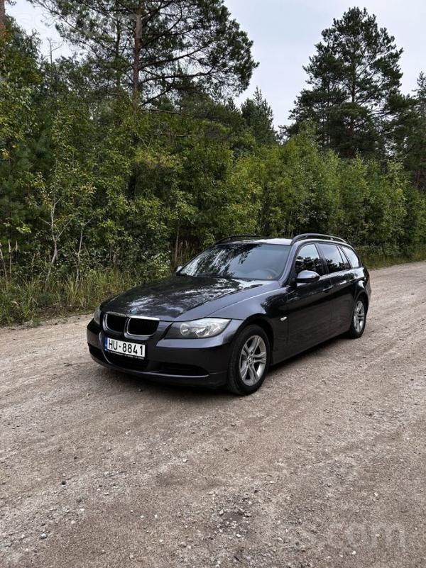 Grey BMW 318 2008 in Jekabpils, with an engine capacity of 2.00 L and mileage of 304 thousand km for 3000 €, photo 4 on AUTOMOTO.COM.LV