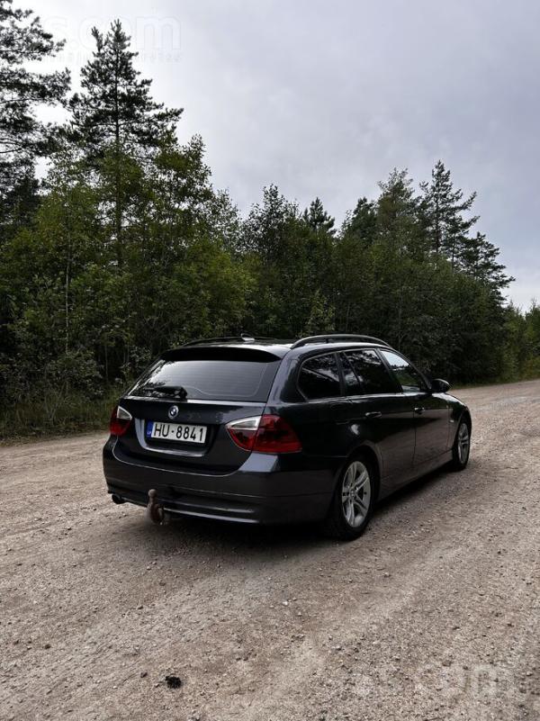 Grey BMW 318 2008 in Jekabpils, with an engine capacity of 2.00 L and mileage of 304 thousand km for 3000 €, photo 8 on AUTOMOTO.COM.LV