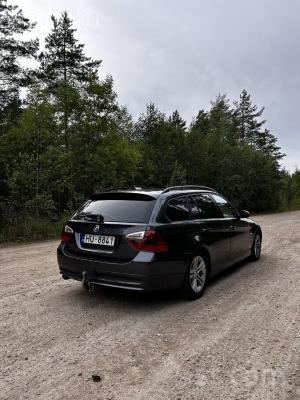 Grey BMW 318 2008 in Jekabpils, with an engine capacity of 2.00 L and mileage of 304 thousand km for 3000 €, photo 8 on AUTOMOTO.COM.LV