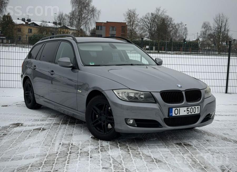 Grey BMW 318 2009 in Jelgava, with an engine capacity of 2.00 L and mileage of 311 thousand km for 4999 €, photo 1 on AUTOMOTO.COM.LV