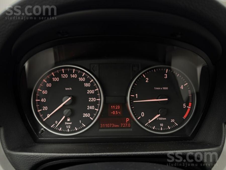 Grey BMW 318 2009 in Jelgava, with an engine capacity of 2.00 L and mileage of 311 thousand km for 4999 €, photo 12 on AUTOMOTO.COM.LV