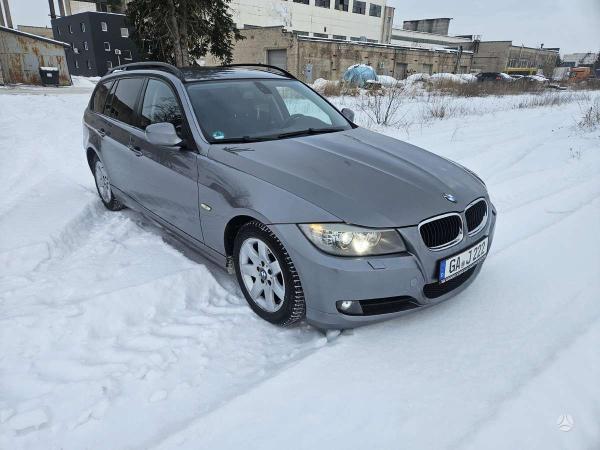 Pelēks BMW 318 2009 Panevēža, ar dzinēja tilpumu 2.00 L un nobraukumu 320 tūkst. km par 3700 €, foto 3 vietnē AUTOMOTO.COM.LV