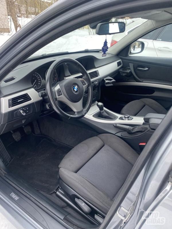 Pelēks BMW 318 2009 Utena, ar dzinēja tilpumu 2.00 L un nobraukumu 262 tūkst. km par 3500 €, foto 7 vietnē AUTOMOTO.COM.LV
