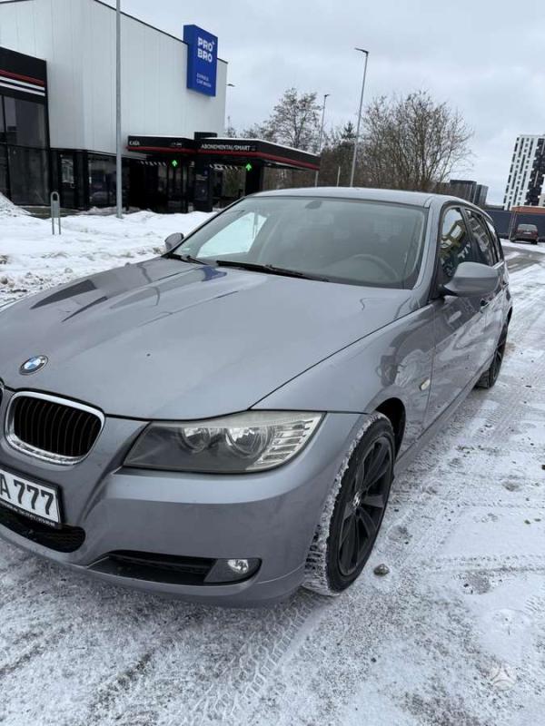 Pelēks BMW 318 2009 Viļņa, ar dzinēja tilpumu 2.00 L un nobraukumu 339 tūkst. km par 3500 €, foto 7 vietnē AUTOMOTO.COM.LV