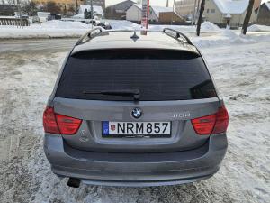 Pelēks BMW 318 2009 Šauļi, ar dzinēja tilpumu 2.00 L un nobraukumu 377 tūkst. km par 2950 €, foto 3 vietnē AUTOMOTO.COM.LV