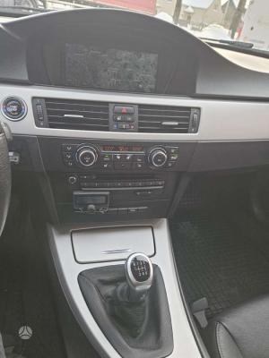 Pelēks BMW 318 2009 Šauļi, ar dzinēja tilpumu 2.00 L un nobraukumu 377 tūkst. km par 2950 €, foto 15 vietnē AUTOMOTO.COM.LV