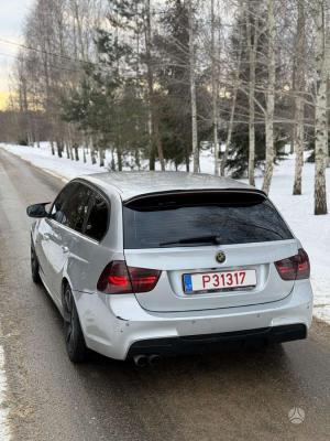 Pelēks BMW 318 2009 Viļņa, ar dzinēja tilpumu 2.00 L un nobraukumu 400 tūkst. km par 3250 €, foto 4 vietnē AUTOMOTO.COM.LV