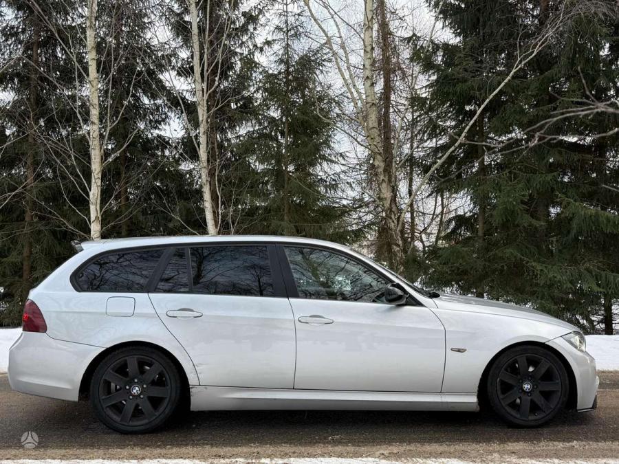 Pelēks BMW 318 2009 Viļņa, ar dzinēja tilpumu 2.00 L un nobraukumu 400 tūkst. km par 3250 €, foto 7 vietnē AUTOMOTO.COM.LV