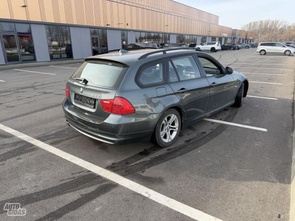Pelēks BMW 318 2009 Klaipėda, ar dzinēja tilpumu 2.00 L un nobraukumu 225 tūkst. km par 3250 €, foto 3 vietnē AUTOMOTO.COM.LV