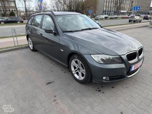 Pelēks BMW 318 2009 Klaipėda, ar dzinēja tilpumu 2.00 L un nobraukumu 226 tūkst. km par 3750 €, foto 3 vietnē AUTOMOTO.COM.LV
