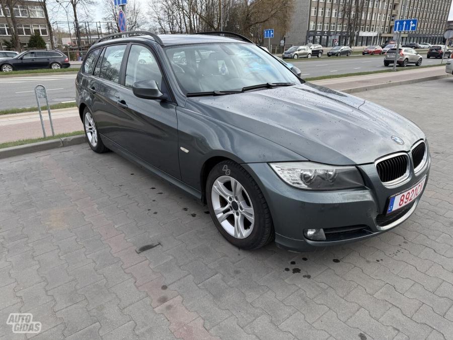 Pelēks BMW 318 2009 Klaipėda, ar dzinēja tilpumu 2.00 L un nobraukumu 226 tūkst. km par 3750 €, foto 3 vietnē AUTOMOTO.COM.LV