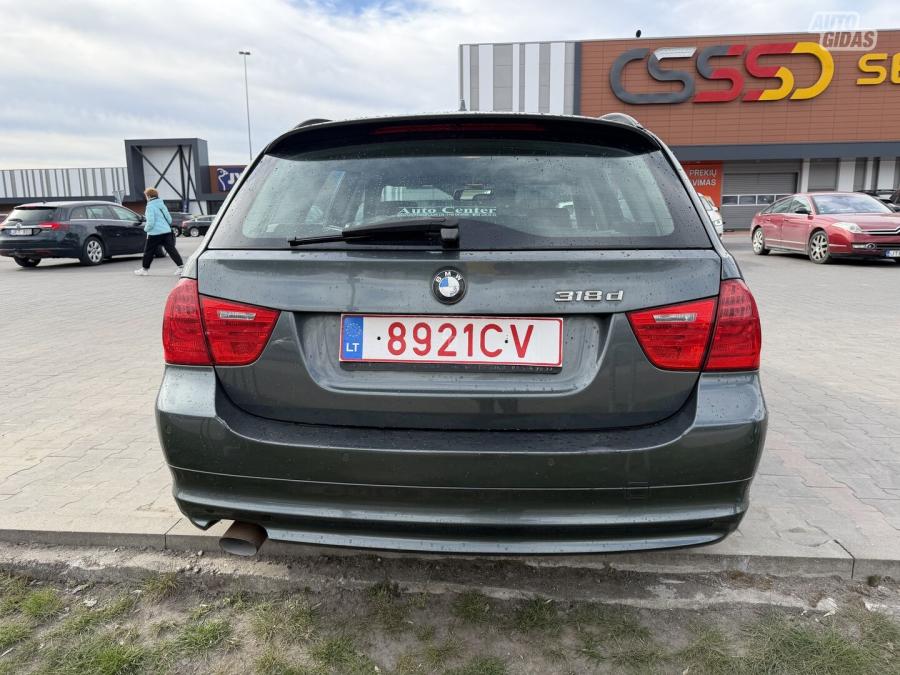 Pelēks BMW 318 2009 Klaipėda, ar dzinēja tilpumu 2.00 L un nobraukumu 226 tūkst. km par 3750 €, foto 6 vietnē AUTOMOTO.COM.LV