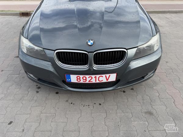 Grey BMW 318 2009 in Klaipeda, with an engine capacity of 2.00 L and mileage of 226 thousand km for 3750 €, photo 6 on AUTOMOTO.COM.LV